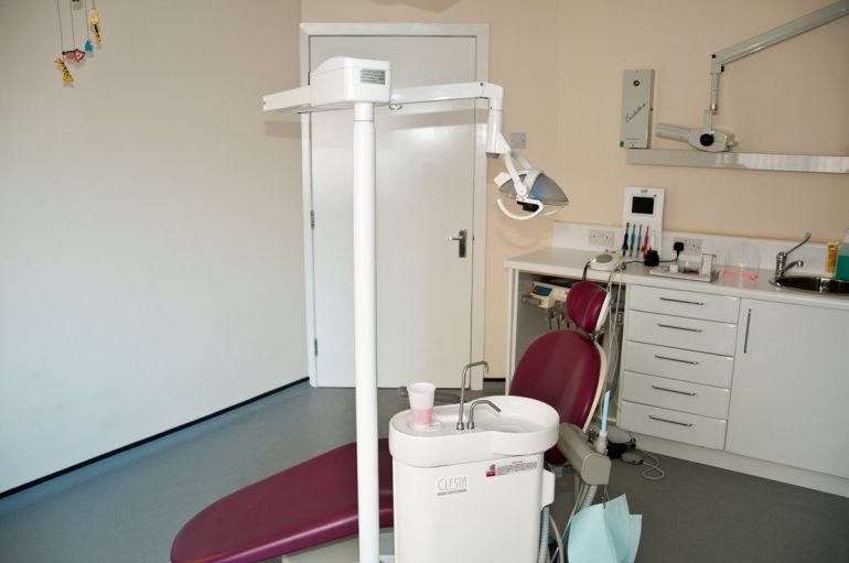 About Us - Perfect Smile Clinic